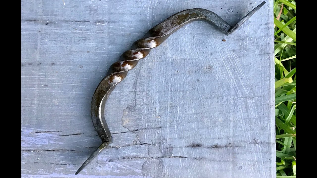 How to make a simple twisted iron door-pull.