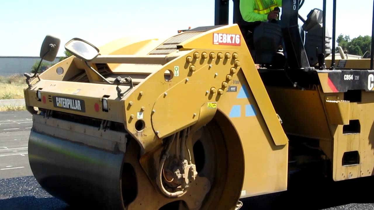 Asphalt pavement test sections placed at U.C. Davis