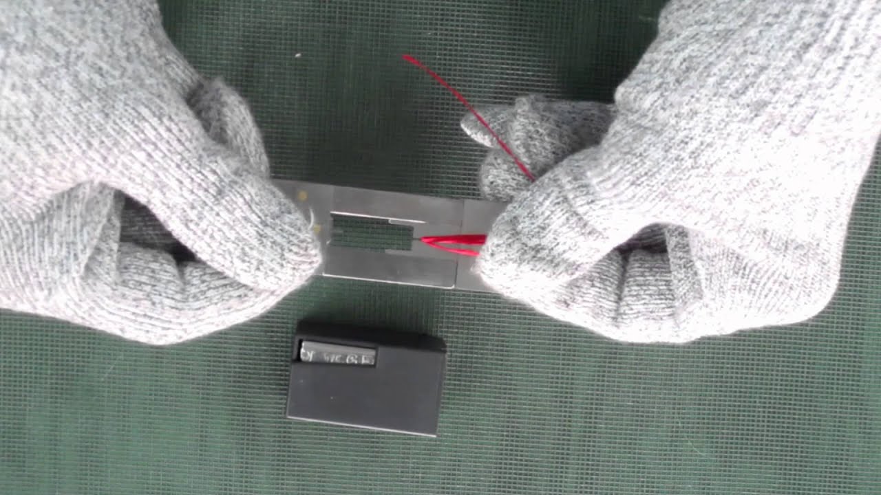 How to Cross Section Carpet and Textile Fiber