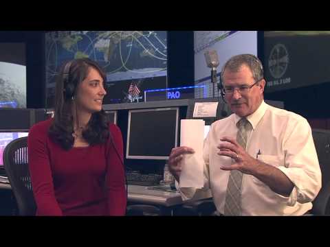 ISS Engineer Talks Space With Students