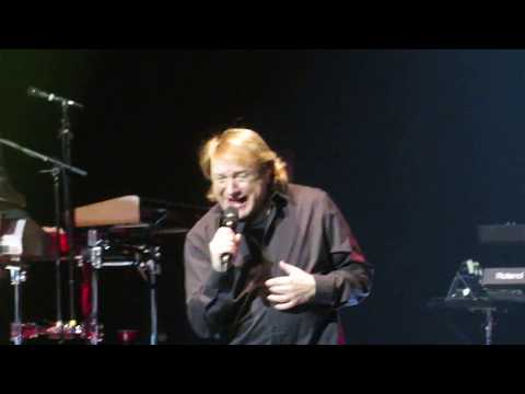 Foreigner Hot Blooded Original Members Current members Then and Now Live Tour
