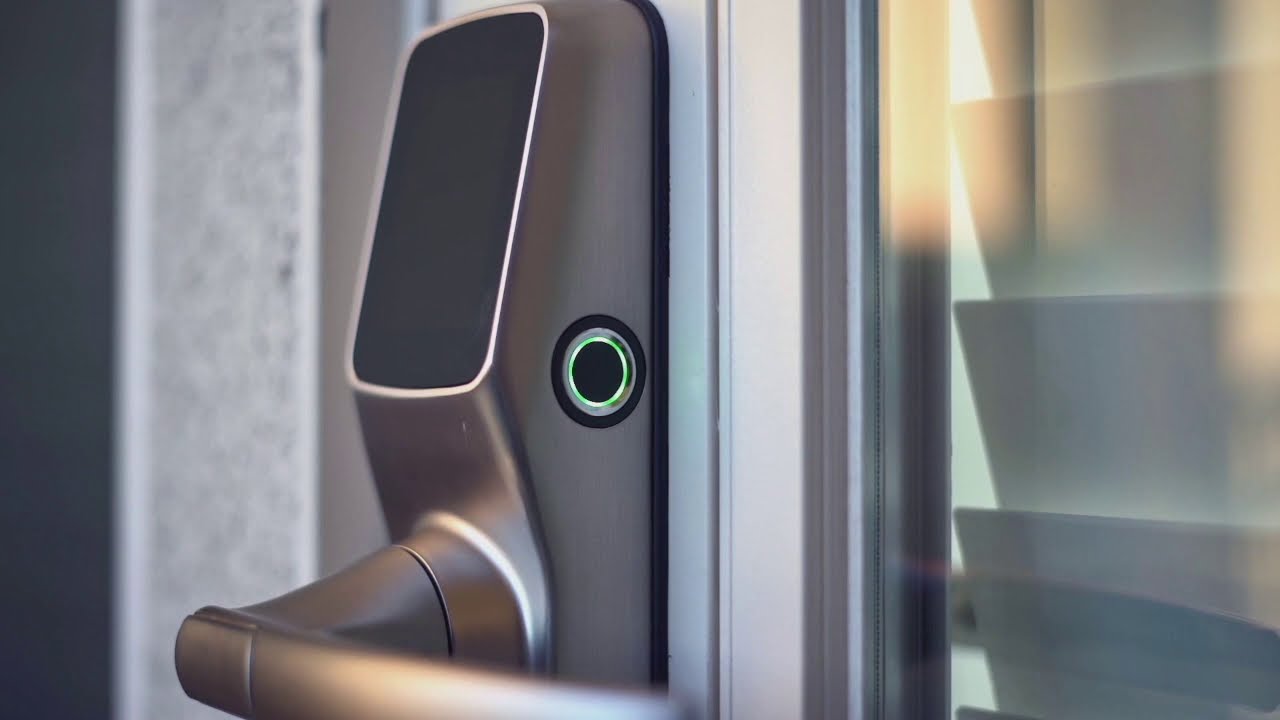 LOCKLY - World's most advanced Smartlock!
