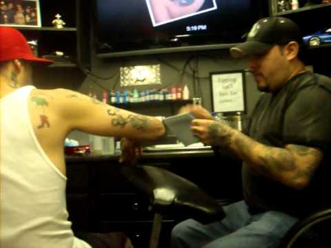 A Day @ Aces Tattoo with RocWitDaK