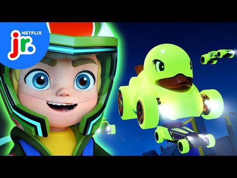 Can the Glow Racers Light Up Hot Wheels City? π Hot Wheels Let's Race | Netflix Jr