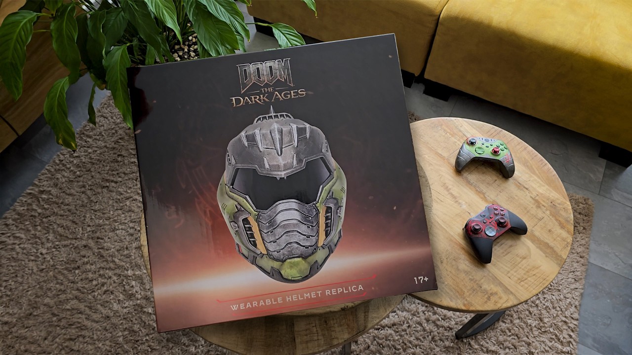 Unboxing the DOOM Wearable Helmet Replica! (It’s INSANE) 💀🔥