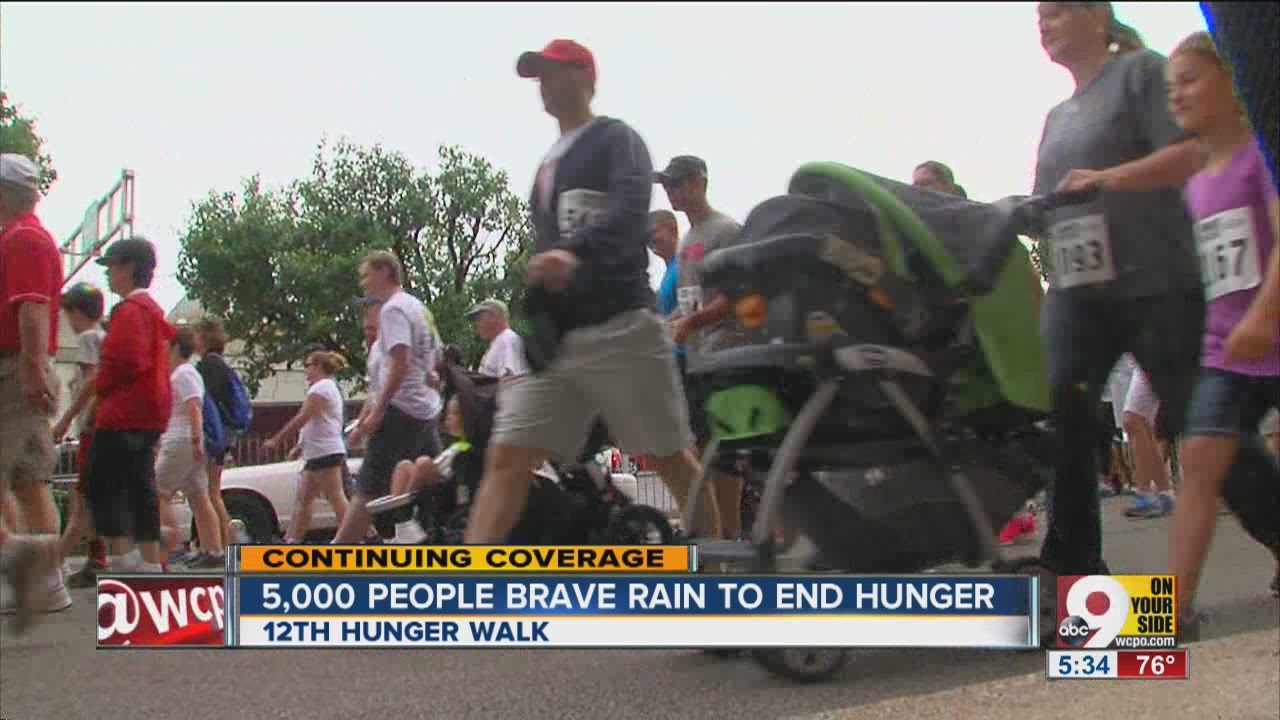 Hunger Walk: 5,000 runners, walkers brave rain to help Cincinnati's hungry