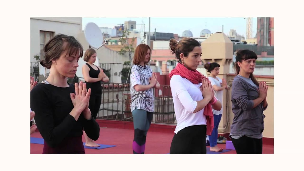 Rooftop Yoga @Yoga Weeks Terrace