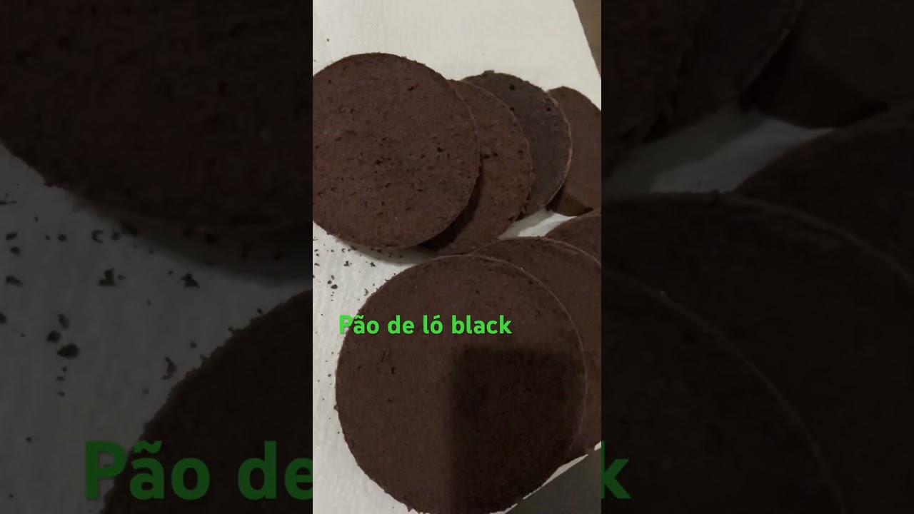 Cleo cackes pão de ló black