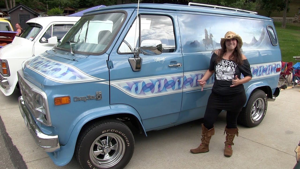 1978 Custom Hop Cap Chevy Van Conversion. 
