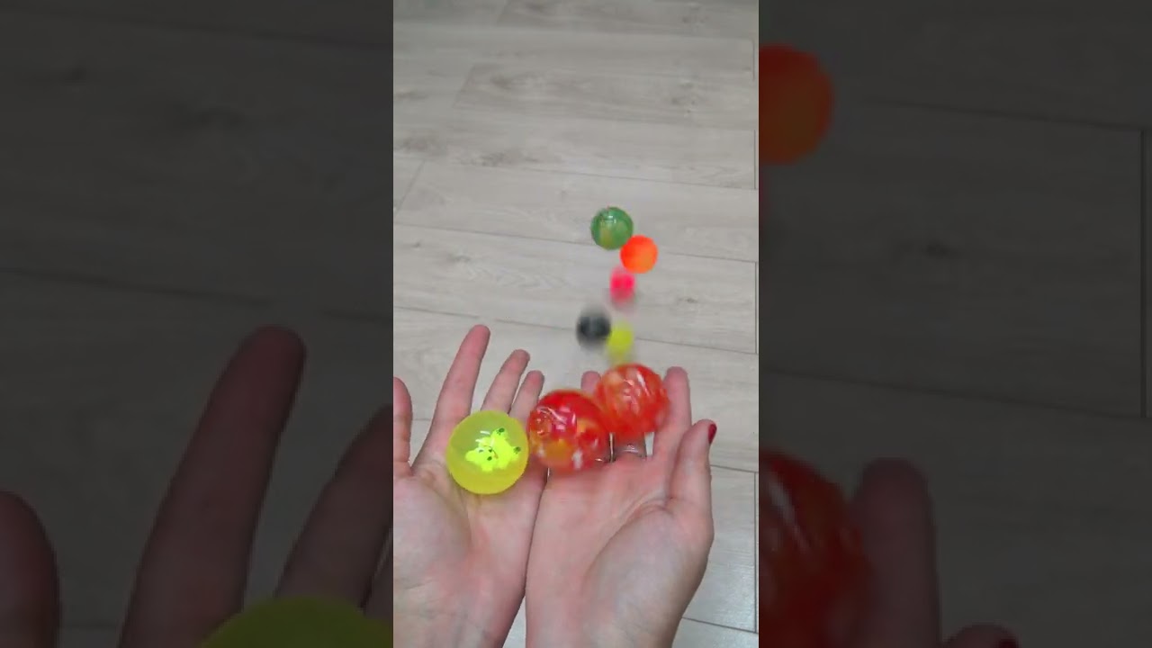 Crazy bouncing Balls