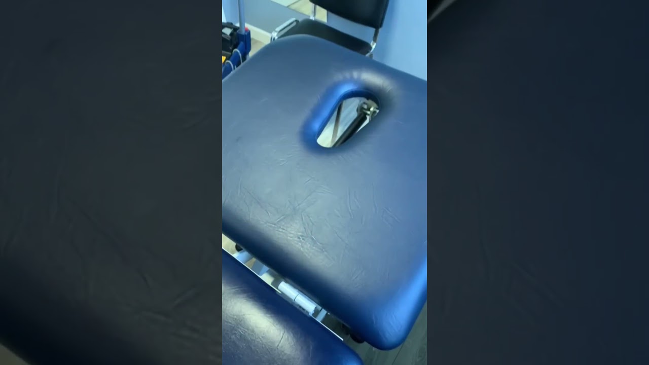 Replace your therapy plinth upholstery for safety, hygiene and comfort👍 #physiotherapy #gp