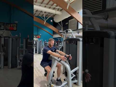 Machine seated row