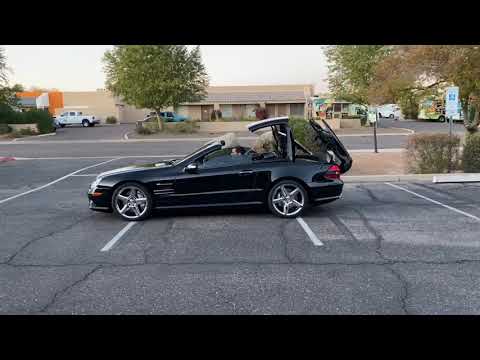 For Sale on Bringatrailer by SRC Autos 2007 Mercedes SL55 Top Operation