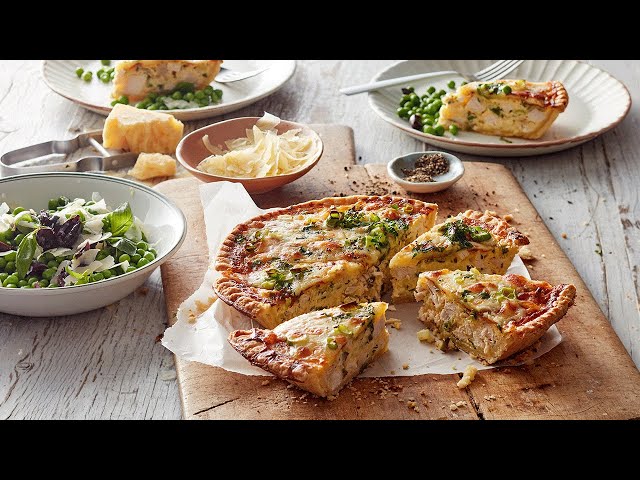 Fast Family Chicken Pie Recipe | myfoodbook | Leftover chicken pie