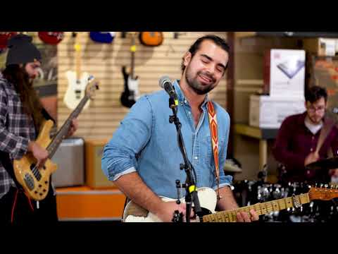 Astray/Better Man's Shoes - Aris Paul Band @ Hollowood Music