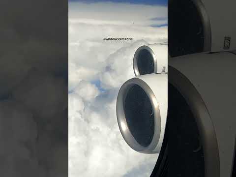 Qantas Airbus A380-800 cruising at 38000 feet