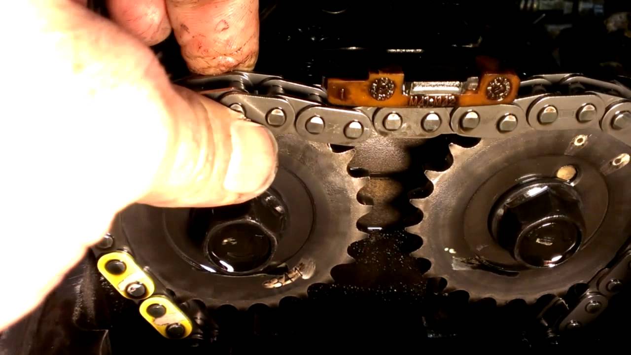 Mitsubishi Pajero NS D-iD timing chain play.