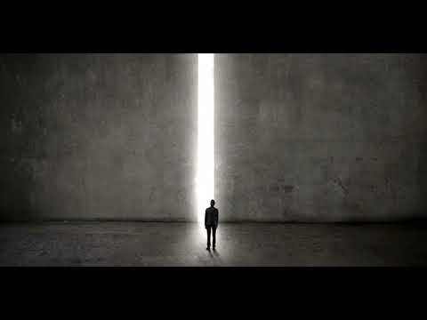 A centre, a poem by Ha Jin
