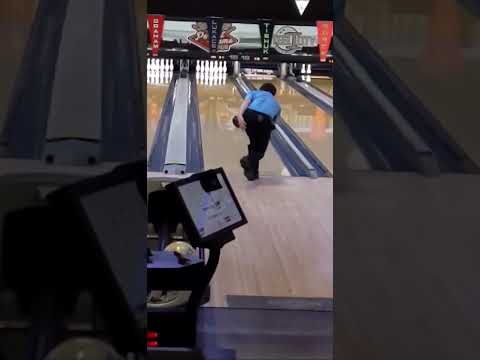 Doing the "Talon Hop" @ BowlerX PBA Regional Bethlehem Pennsylvania
