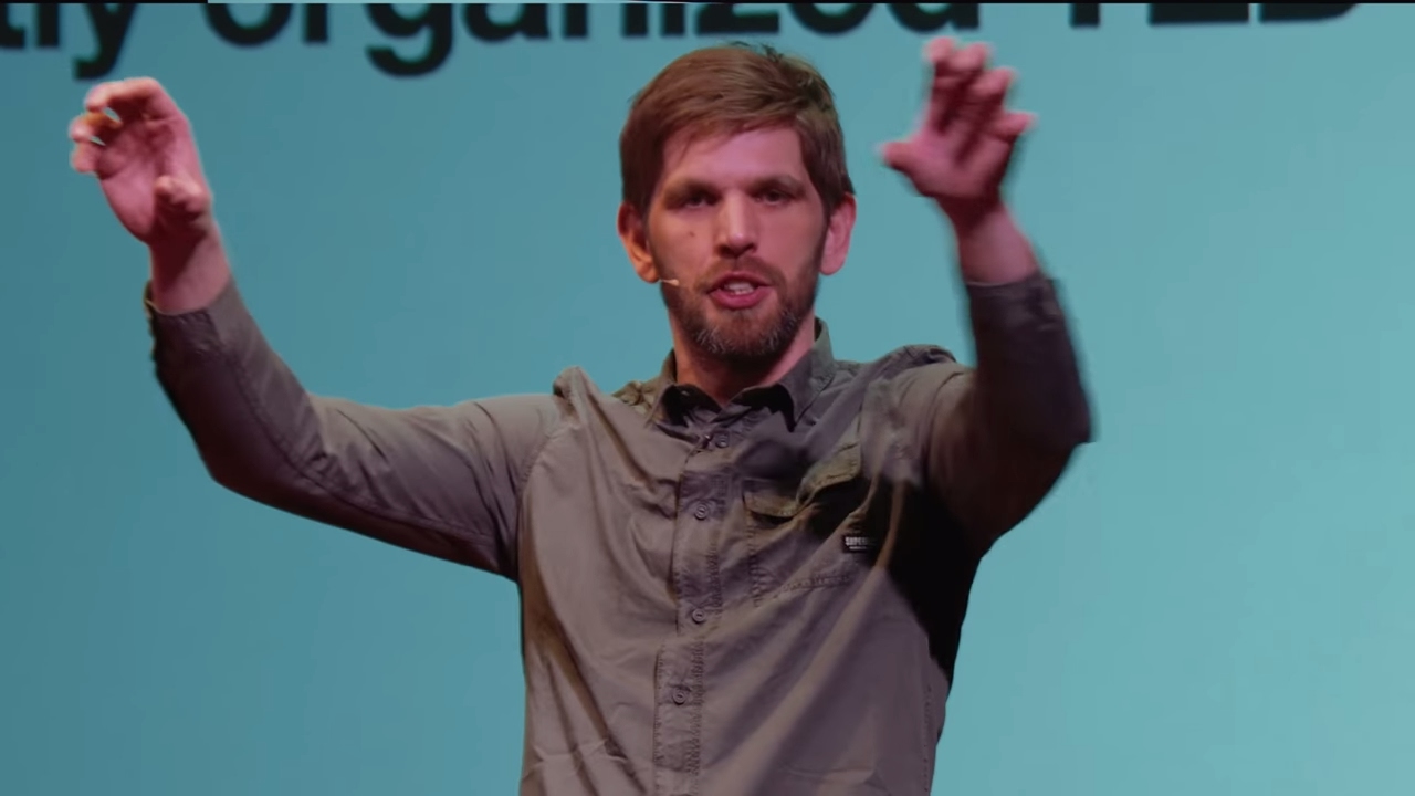 How do my kids build their first robot? | Jacob Nielsen & Jørgen Larsen | TEDxOdense