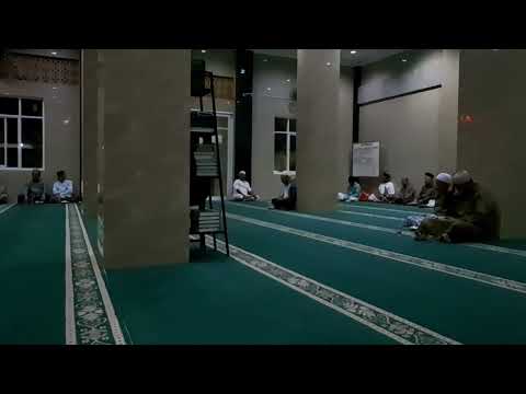 Taqlim di Masjid Al-Iman, Binong Permai dimulai dng Sholat Tasbih.