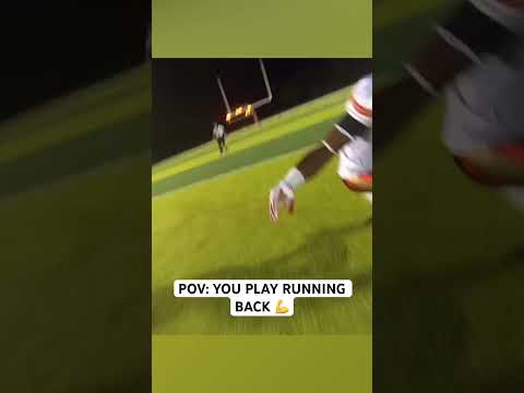 A Running Back’s Perspective 😱🏈 #shorts