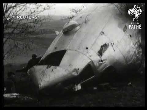 Six people killed in airplane crash (1947)
