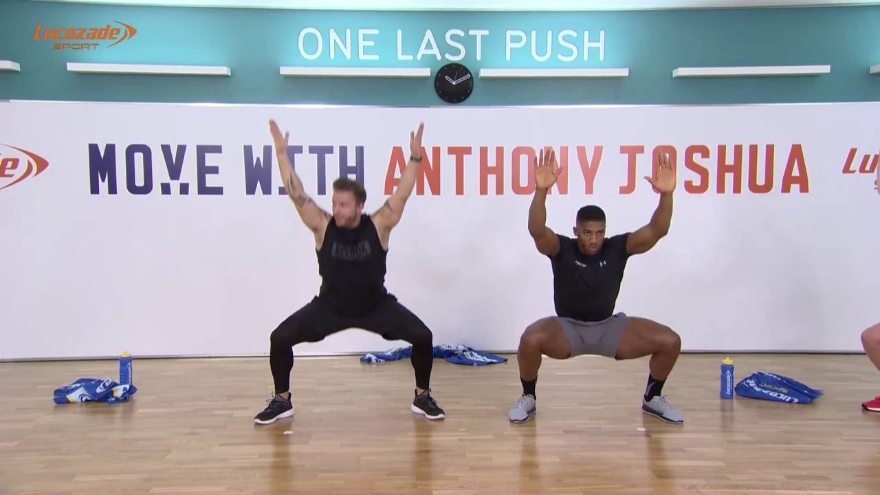 Anthony Joshua takes workout session with 60,000 people ahead of ...