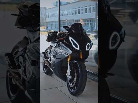 BMW S1000RR #bmw #s1000rr #bmws1000rr #scproject #black #carbon #loud #shorts @Ridewithabhi5148