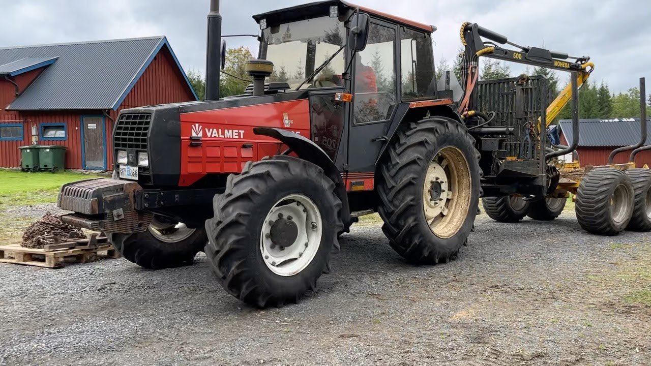 Traktor Valmet 705 Power Plus, Osby, Klaravik auktioner