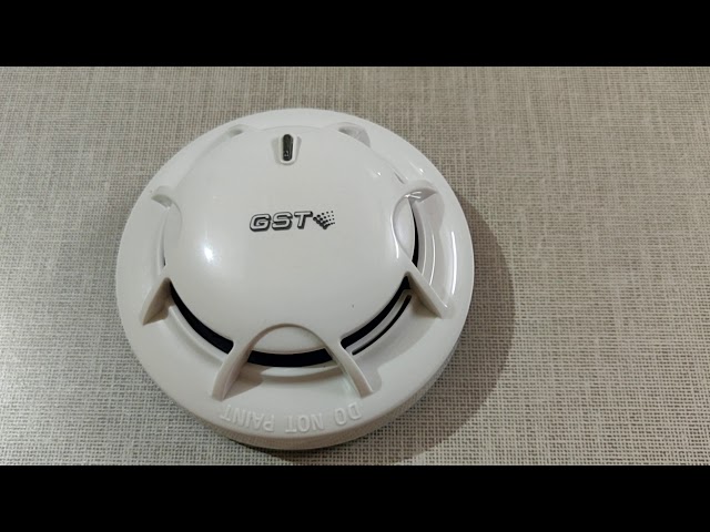 GST Fire Alarm Systems - Gst Di-9102E Intelligent Smoke Detector Trader ...