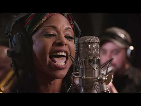 Acantha Lang - He Said/She Said (Official Live Session)