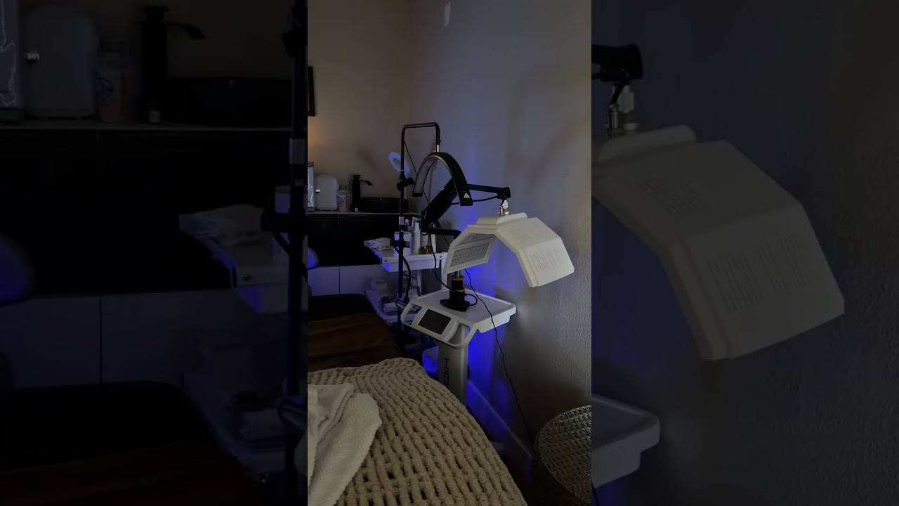 Come with me to get my first ever facial as an adult at the Haute Beauty Clinic! 🧖‍♀️🫧✨ Haute