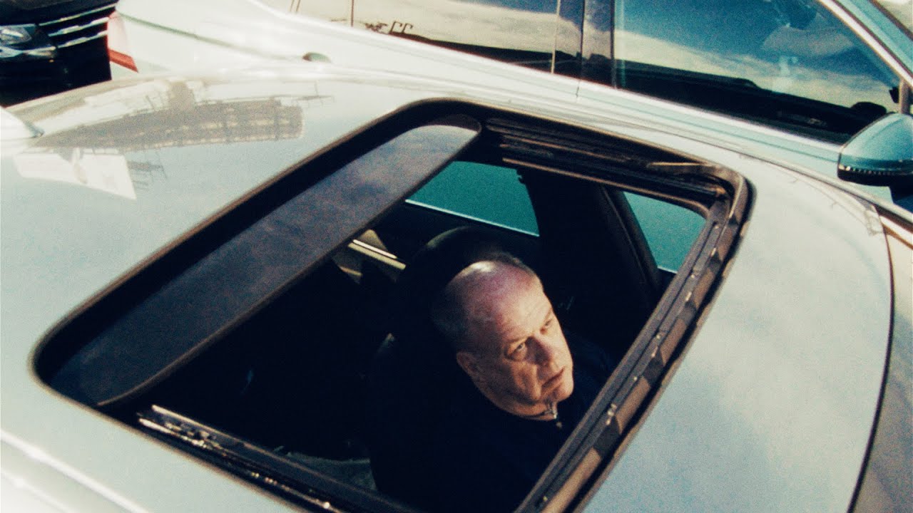 Lyrics & Translations of SWERVE by The Wombats | Popnable