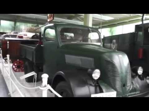 Phänomen Granit 1500 S - Old truck from 1940