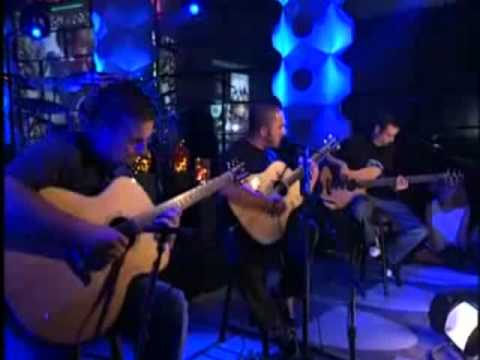 The Story Behind 'Outside' by Staind | Ultimate Guitar