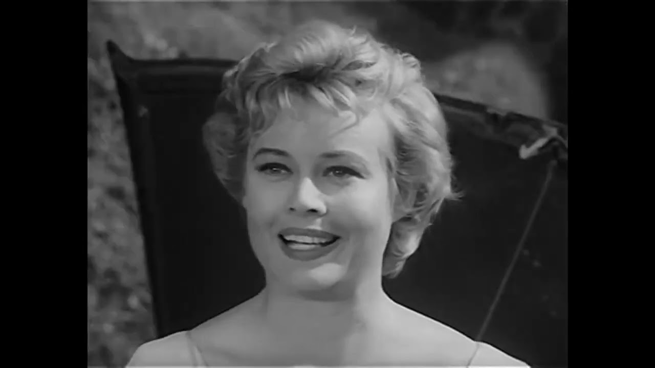 All The Creatures Were Stirring 2019