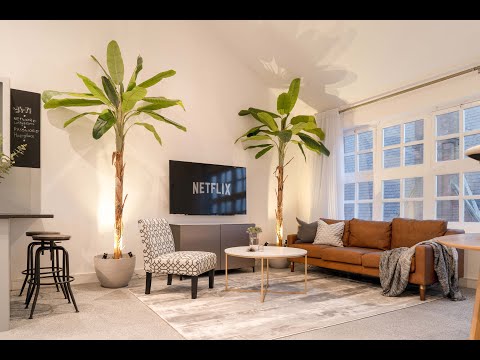 Palm & Green, 2 Bedroom Duplex loft in Leicester City Centre