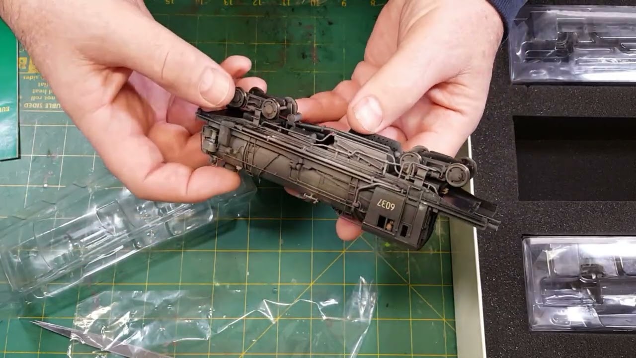 WNW S3 Ep1: Eureka Models HO Scale AD60 Beyer Garratt | DC Sound Loco Needs Attention