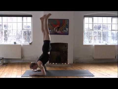 The Power Yoga Company - Pincha Mayurasana