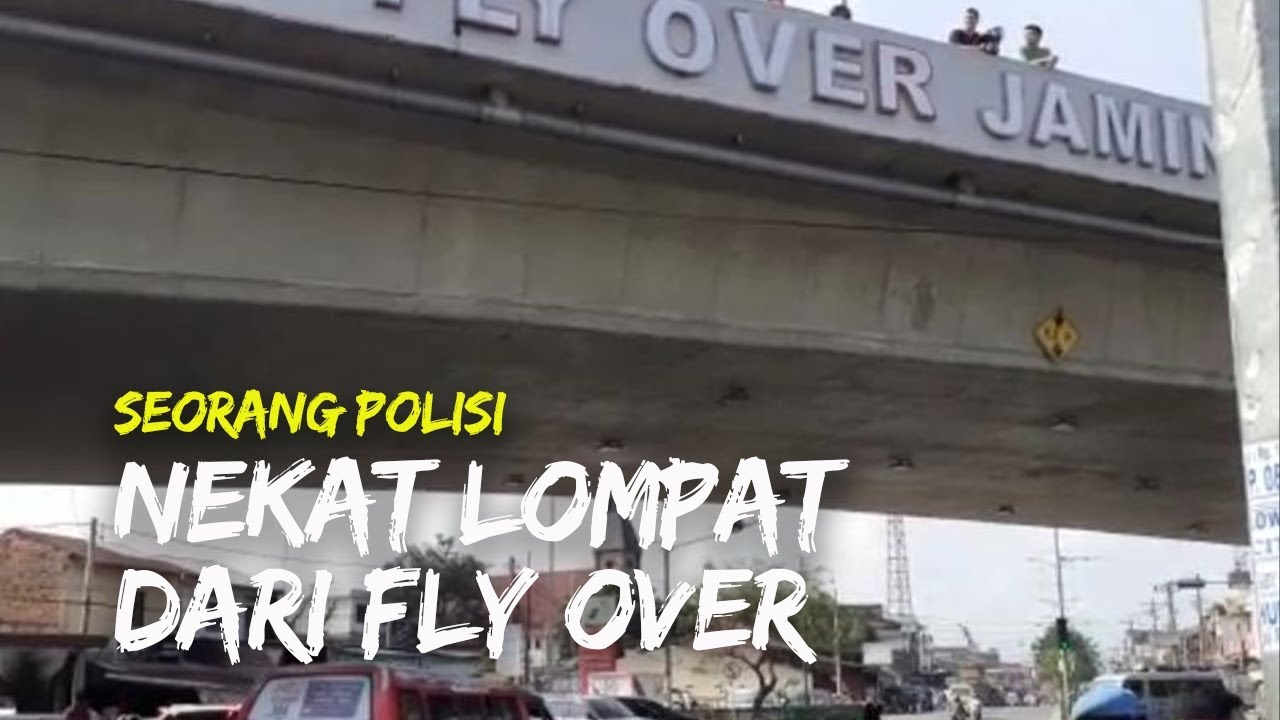 Seorang Polisi di Medan Lompat dari Fly Over Jamin Ginting - Tribun Video