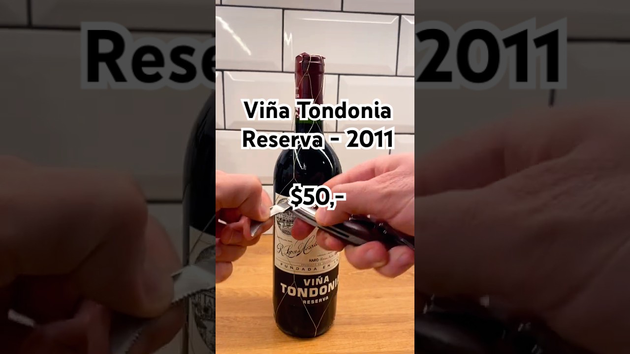 Opening Viña Tondonia Reserva 2011 🍷🇪🇸 (wine asmr)
