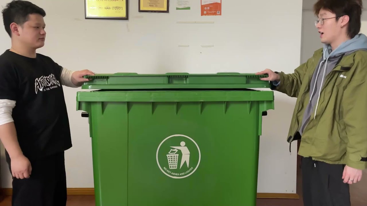 1100L HDPE waste bin