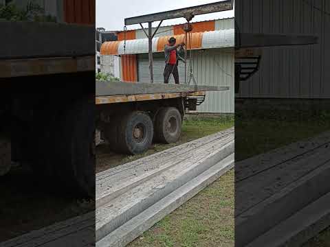 PSC pole Unloading on Site#electricalengineering #distribution #shorts #truck #electrical #viral