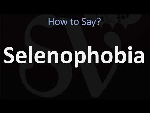 How to Pronounce Selenophobia? (CORRECTLY)