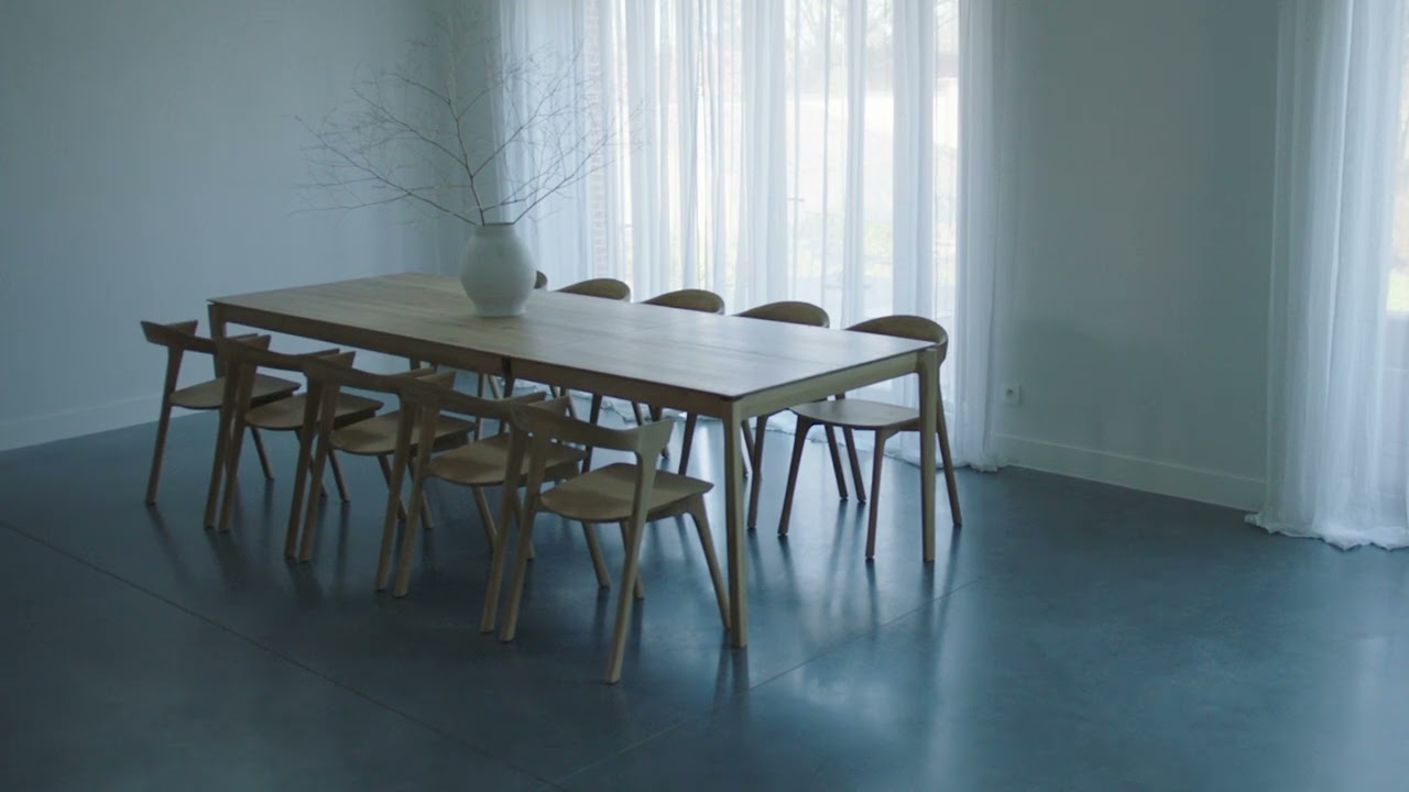 Ethnicraft l Focus : Bok extendable dining table