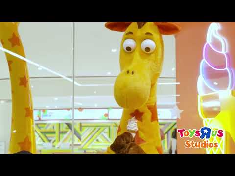 Geoffrey Enjoys Ice Cream | Toys“R”Us