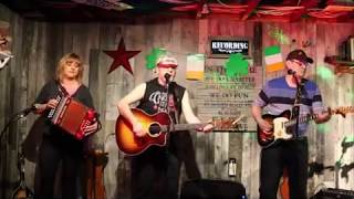 Mainland Kitchen Band - Come Closer Eastcoaster Chords - Chordify