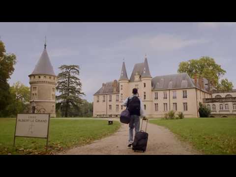 pub CinéSérie 2026 TOMBE DU CIEL – Bande‑annonce VF (2026, Comédie ...