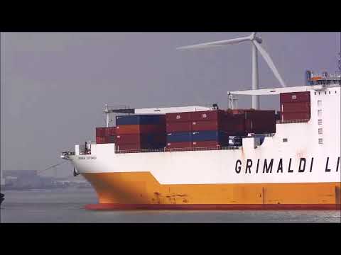 GRANDE COTONOU moving berth at Tilbury,Thames Shipping by R.A.S 27/09/2017.